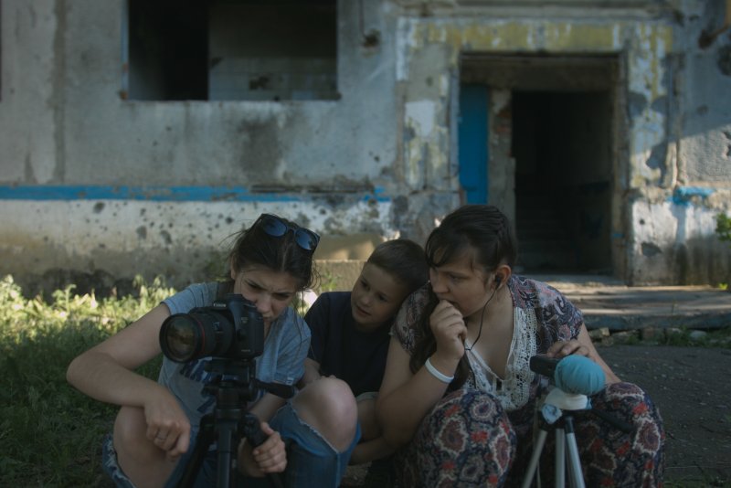 The Earth Is Blue as an Orange — Filmbesprechung | Die Ukraine im Film | bpb.de