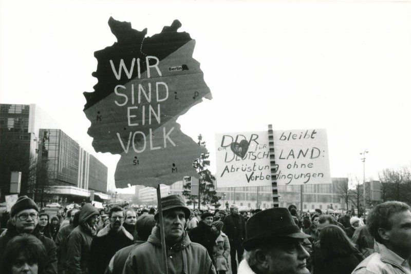 Wer beherrscht den Osten? | Deutschland Archiv | bpb.de