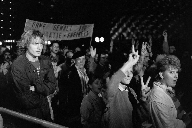 DEFA-Dokumentarfilme zur Wende | DEFA & Dokumentarfilm im Zeichen der ...