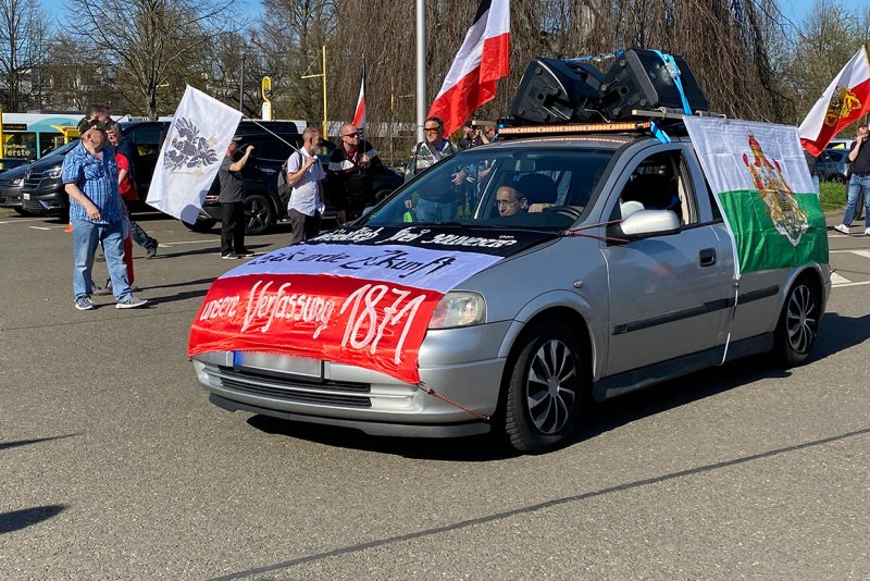 „Das sind alles Fakten!“ | InfoPool Rechtsextremismus | bpb.de