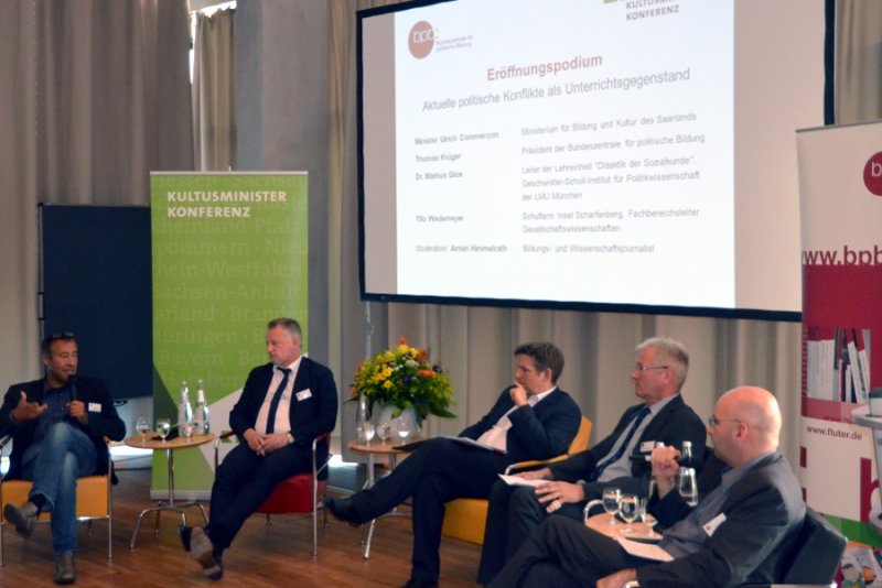 Aktuelle politische Konflikte als Unterrichtsgegenstand | Kriege und Konflikte – Schule zwischen ...