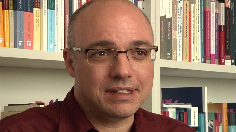 M 02.05.01 Experteninterview Dr. Franzmann: Parteien und Partizipation ...