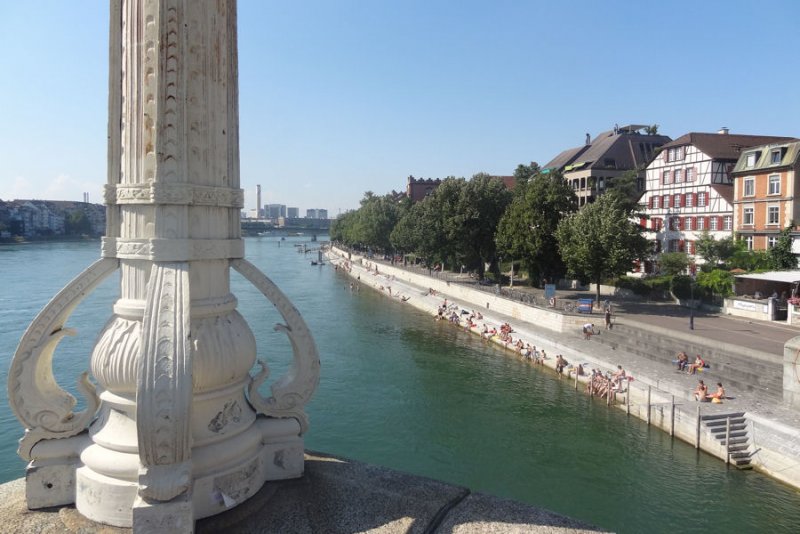 Basel feiert den Rhein | Geschichte im Fluss. Flüsse als europäische ...