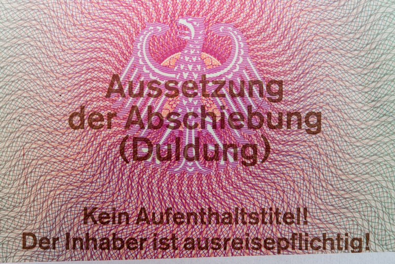 Die Duldung und das Spannungsfeld von Ausreisepflicht und Bleiberecht ...