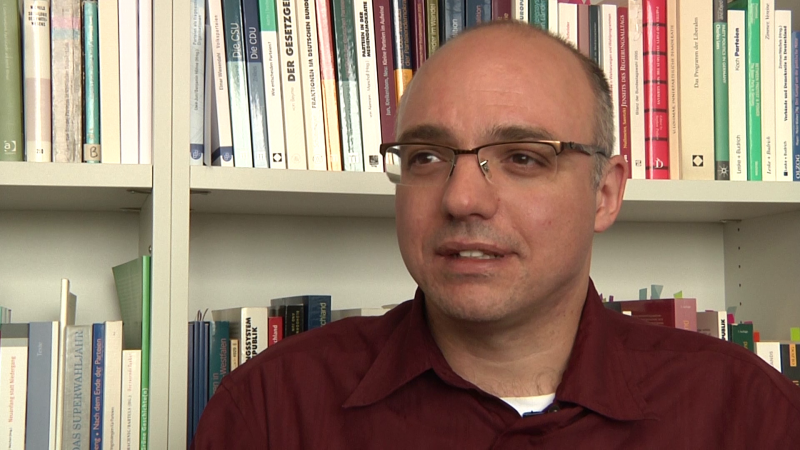 M 03.10 Interview Dr. Franzmann: Party Response Model | bpb.de