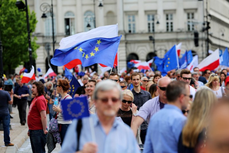 Analyse: Die Polen über das Europäische Parlament ein Jahr vor den Wahlen | bpb.de