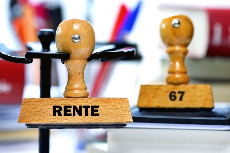 Heraufsetzung der Altersgrenzen | Rentenpolitik | bpb.de