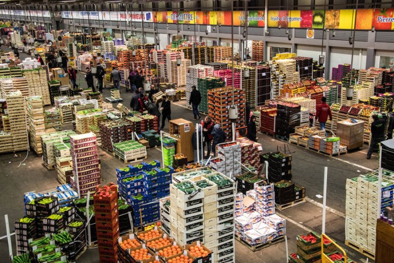 Sparen und Investieren II: Offene Volkswirtschaft | Europäische ...